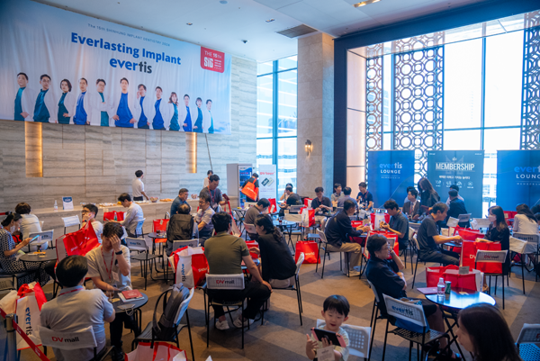 막 내린 ‘SID 2024’… 임플란트 시스템 ‘evertis’ 성공적 론칭